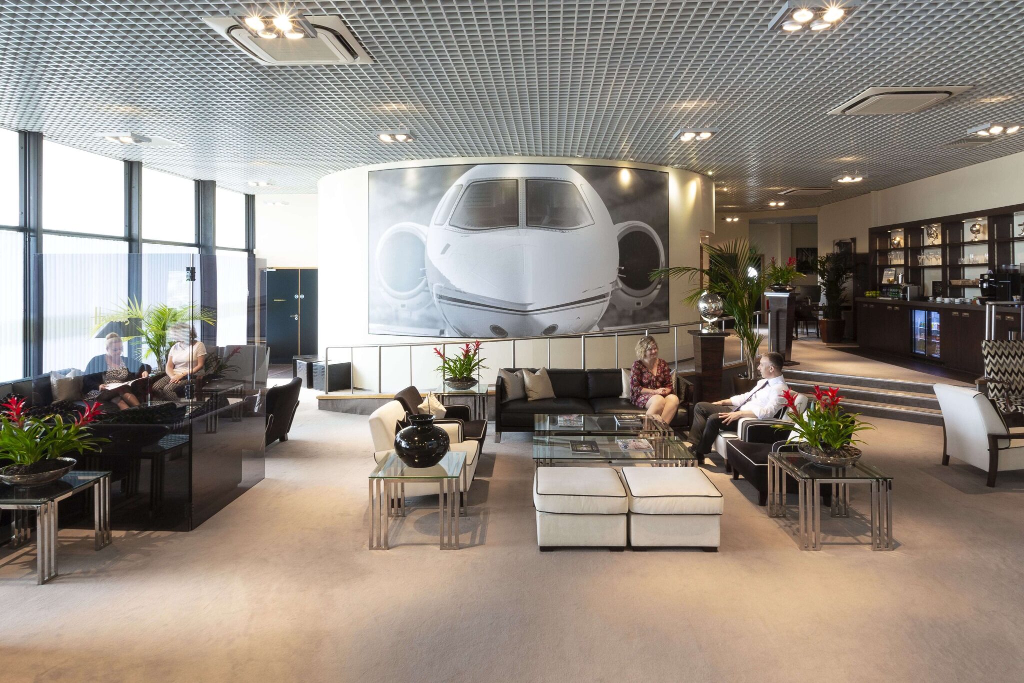 Harrods Aviation - Stansted - Air Elite